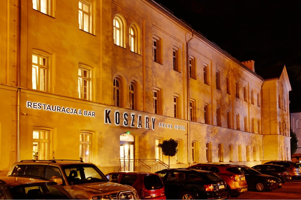 Koszary Arche Hotel W G rze Kalwarii Poznaj Ofert O rodka 